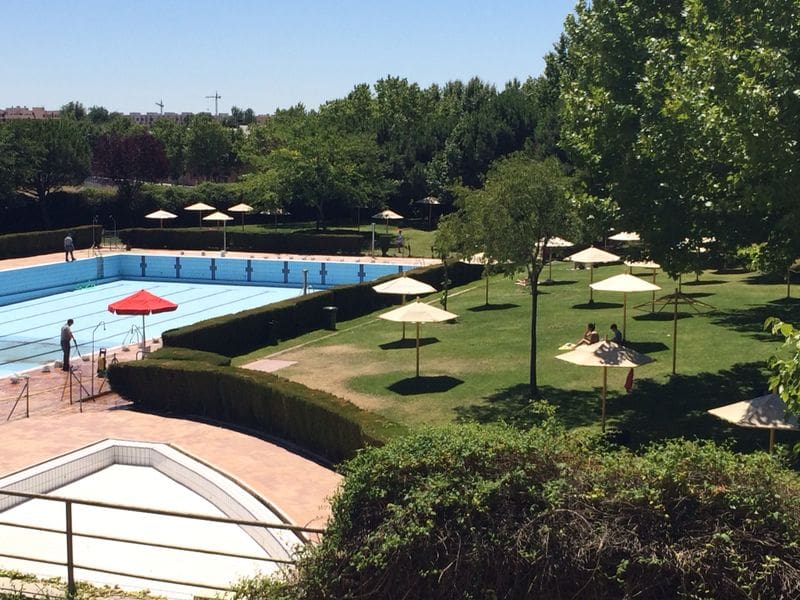 El complejo acuático Getafe Norte rellena las piscinas por fallos en ...