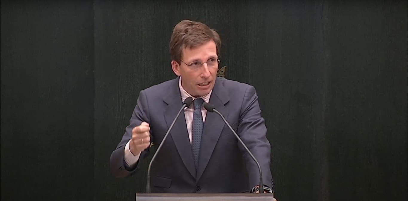 Un "putero" primero y un "tuitero" después: la lectura que hace Almeida ...